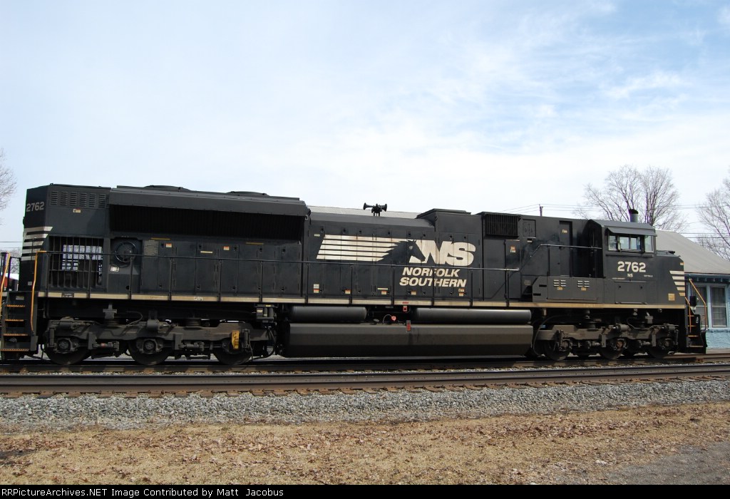 NS 2762